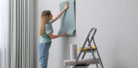 How to hang wallpaper - lets-do-diy.com