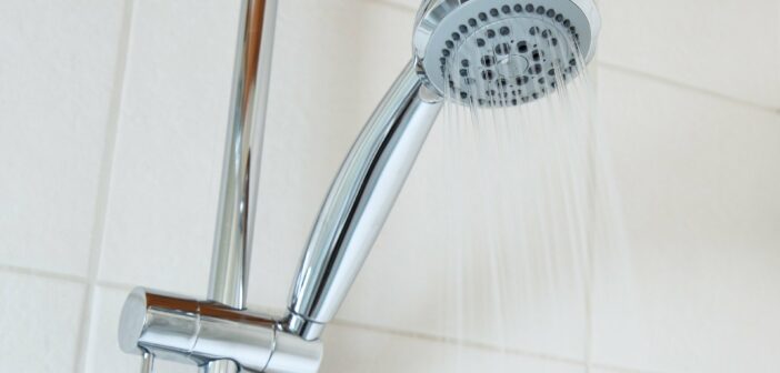 Fitting and wiring an electric shower - lets-do-diy.com